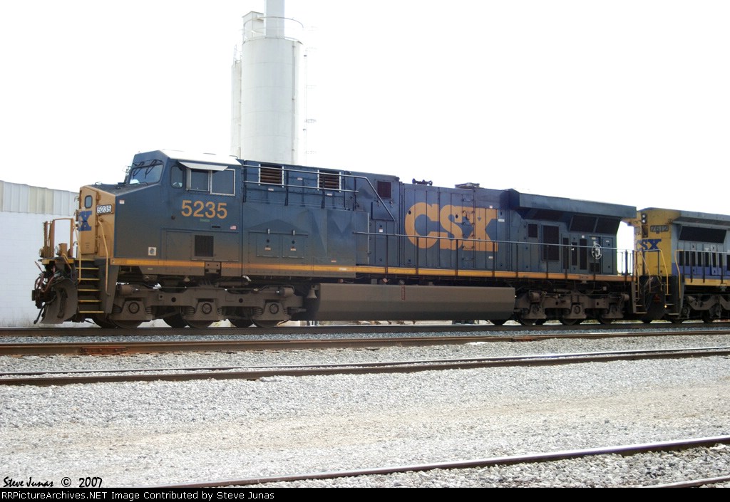 CSX 5235 Q578